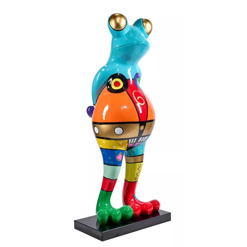 Magnificent FROG statue with exquisite and sparkling colors.